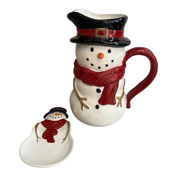 St. Nicholas Square | Holiday | St Nicholas Square Yuletide Snowman ...